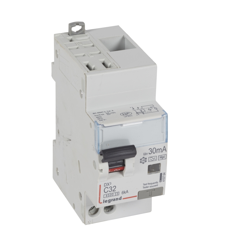 Disjoncteurs différentiels Legrand - ELECdirect Vente Matériel Électrique